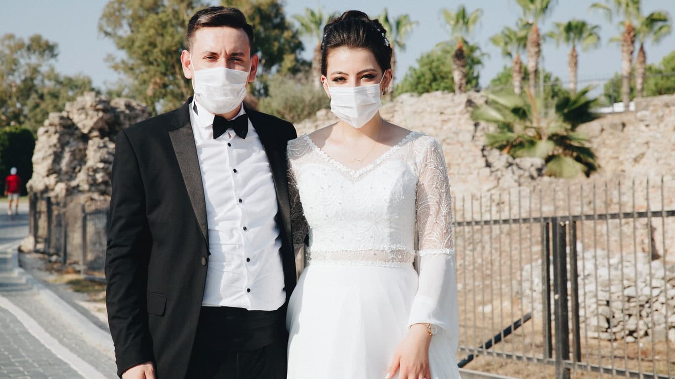 Can Kuwait couples get married in UAE on a visit visa? - Easy Wedding ...